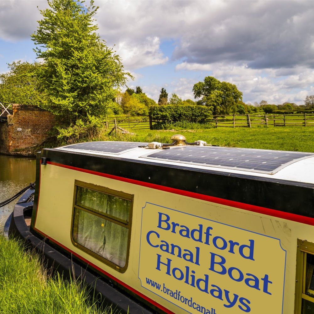 Vinyl Graphics for Boats & Barges